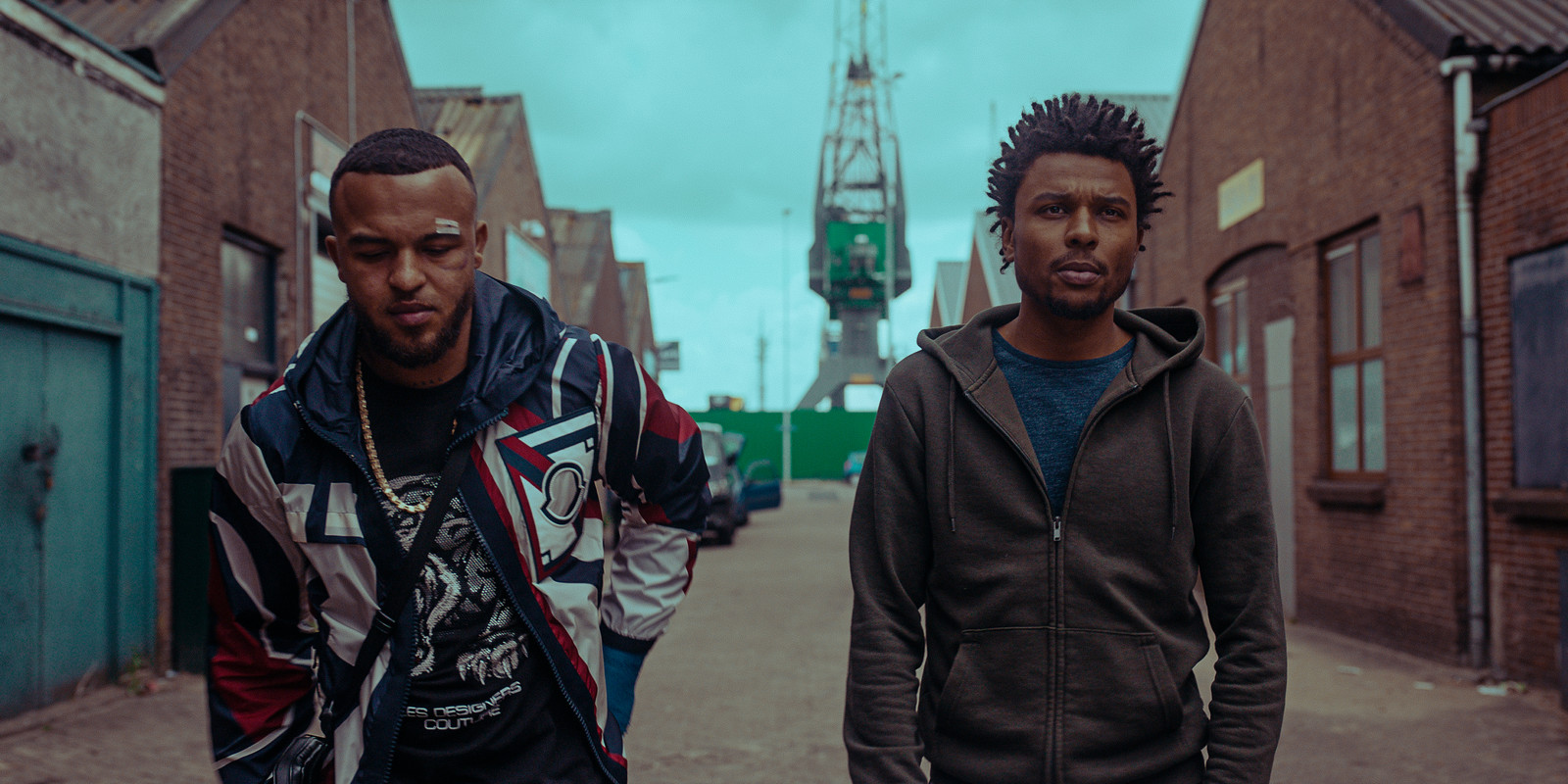 Vrijwel alleen maar zwarte Rotterdammers in nieuwe serie Santos: ‘Uniek ...