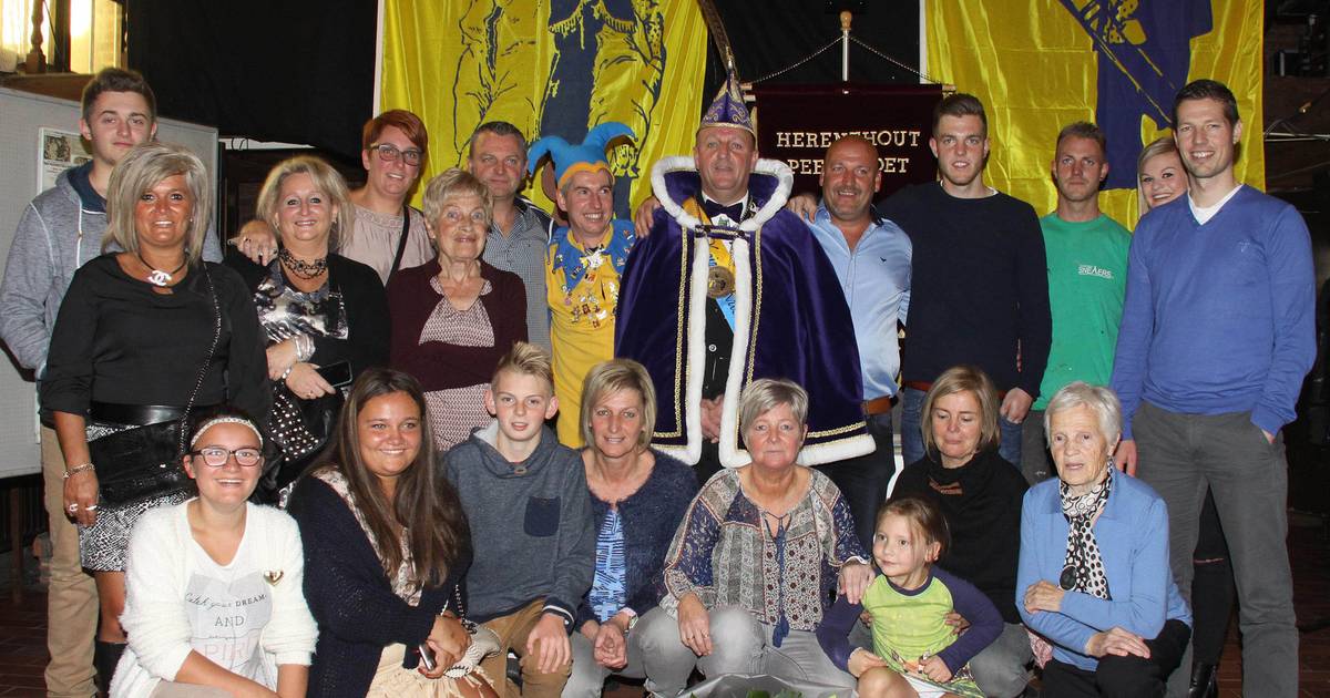 Peer Stoet heeft keizer Kris I aangesteld | Herenthout | hln.be