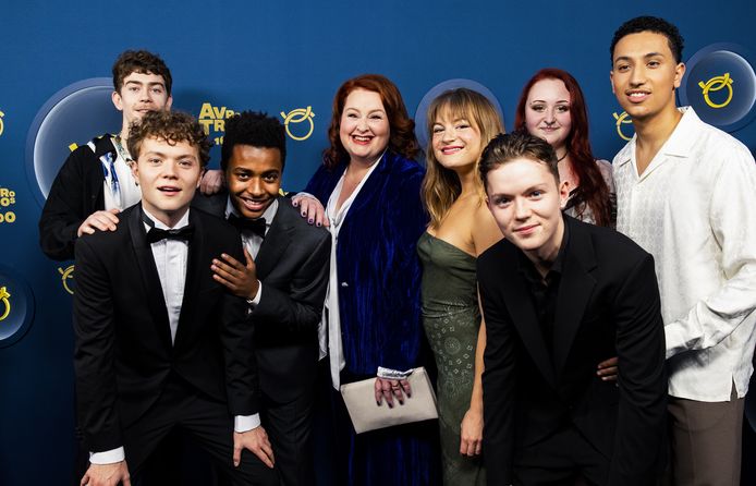 Ook zevende seizoen van hitserie Oogappels onderweg | Show | ed.nl