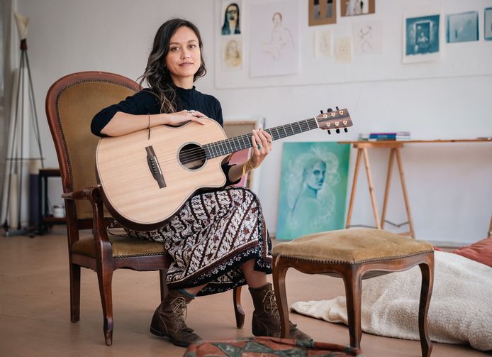 Muzikaal eerbetoon aan de uitgegumde vrouwen van Indonesië | Eindhoven | ed.nl