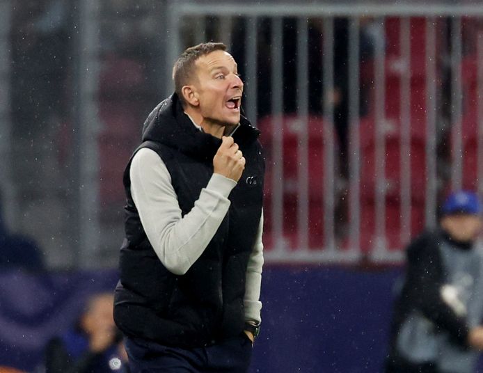 Pepijn Lijnders met gehavend RB Salzburg naar de Kuip voor duel met ...