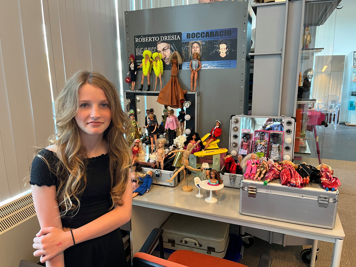 Barbie werd in 1959 een rage die nog steeds doorgaat | Foto | AD.nl