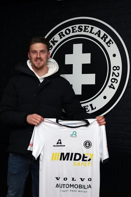 Tibo Van de Velde maakt overstap van Winkel Sport naar SK Roeselare ... Tibo Van de Velde maakt overstap van Winkel Sport naar SK Roeselare ...