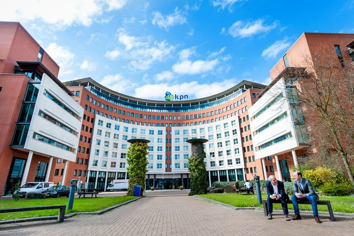 Bouwer op matje geroepen om lelijke flat Binckhorst: ‘Het voelt als een ...