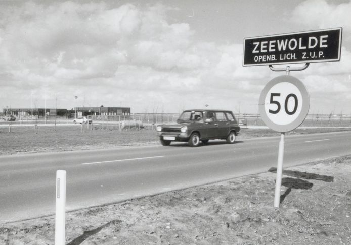 Zeewolde viert jubileumjaar met eigen lied: ‘Een dorp waar je u tegen ...
