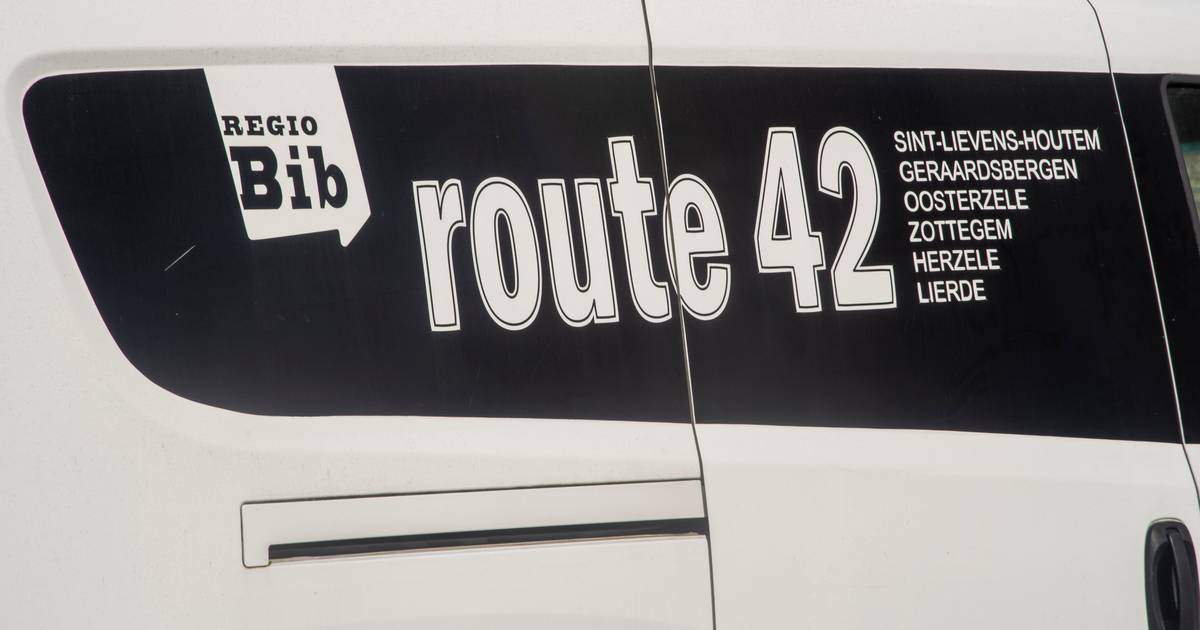 Route 42 zoekt een ‘Route 42-dichter 2023’ | Oosterzele | hln.be