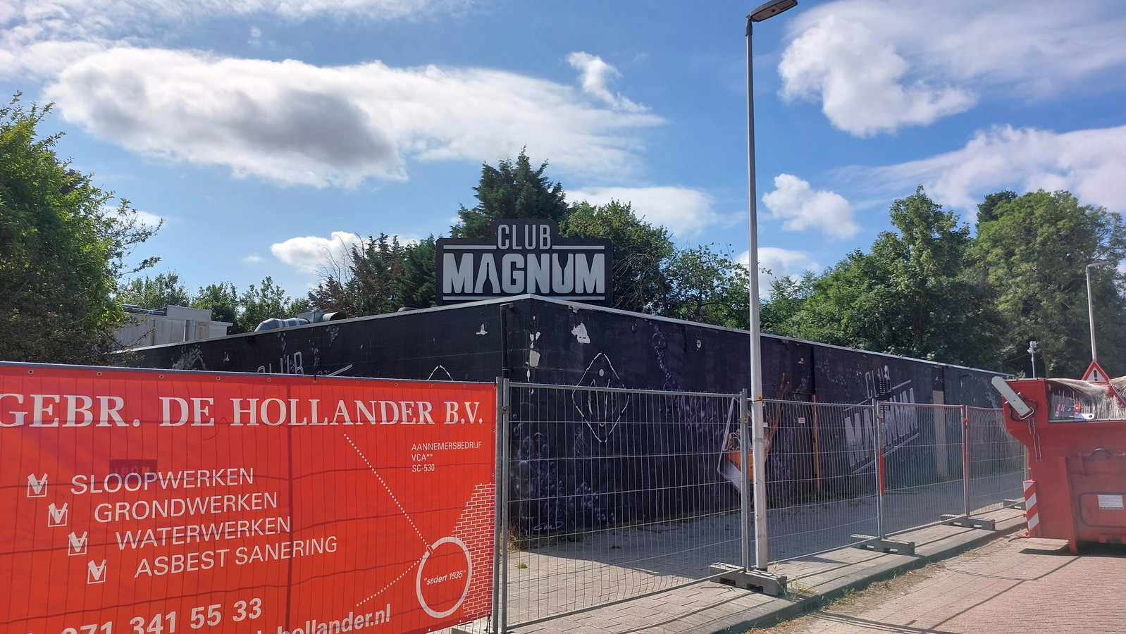 Van gezellige bowling naar foute nachtclub: stad is eindelijk van ...