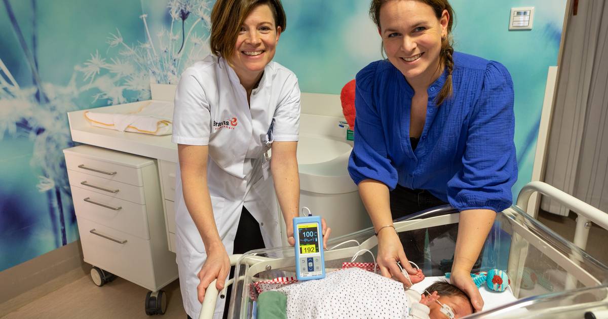 Bravis spoort hartafwijkingen bij baby’s eerder op met zuurstofmeting | Roosendaal | AD.nl