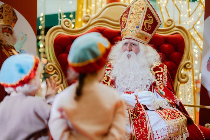 Zeker zijn van ontmoeting met Sinterklaas in Ring Kortrijk? Reserveer ...