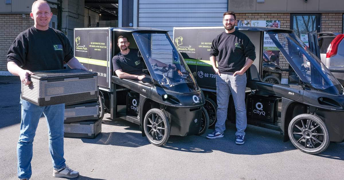 Traiteur brengt voortaan met overdekte fiets op vier wielen maaltijden ...