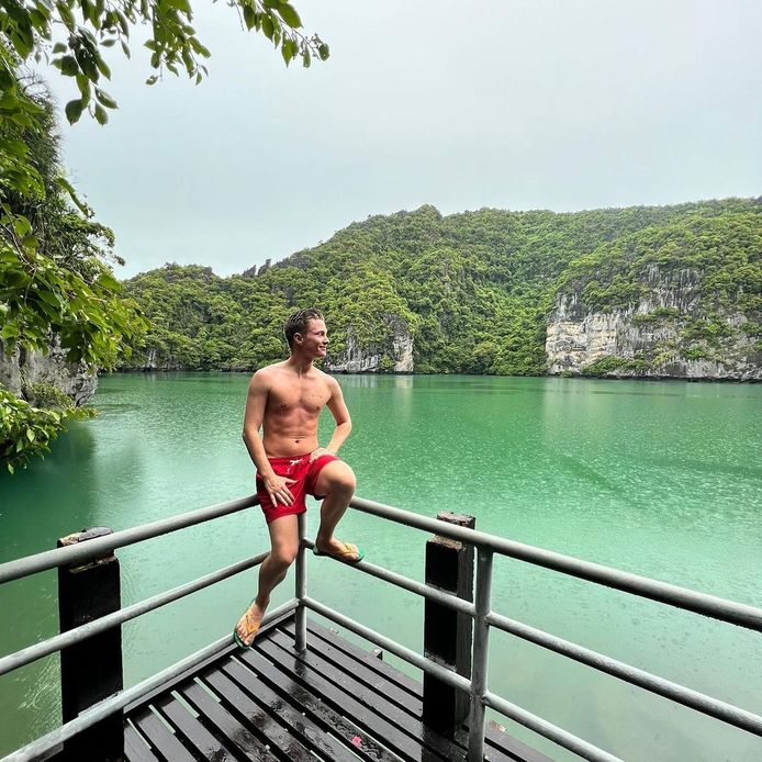 Ketnet-held Jelle Florizoone start OnlyFans met zijn vriend: “We tonen dingen die niet mogen op ...