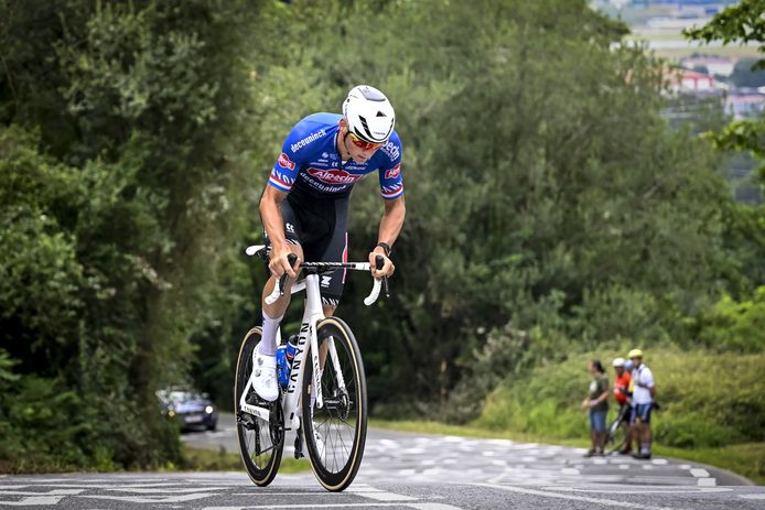 Mathieu van der Poel over ‘zware’ openingsetappe Tour: ‘Wordt op de ...