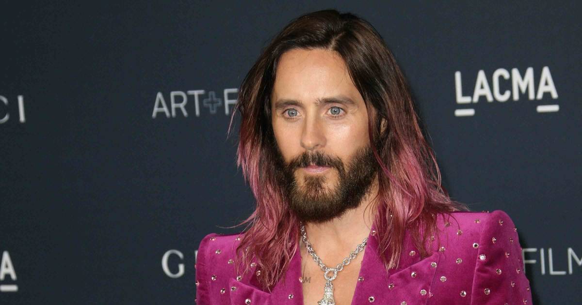 Une photo de Jared Leto torse nu sème le doute sur son âge: “Est-ce que ...