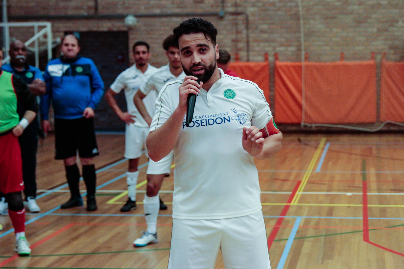 Nieuwe trainer Groene Ster zit er kort op: ‘Anders gaan ze hun eigen ... Nieuwe trainer Groene Ster zit er kort op: ‘Anders gaan ze hun eigen ...