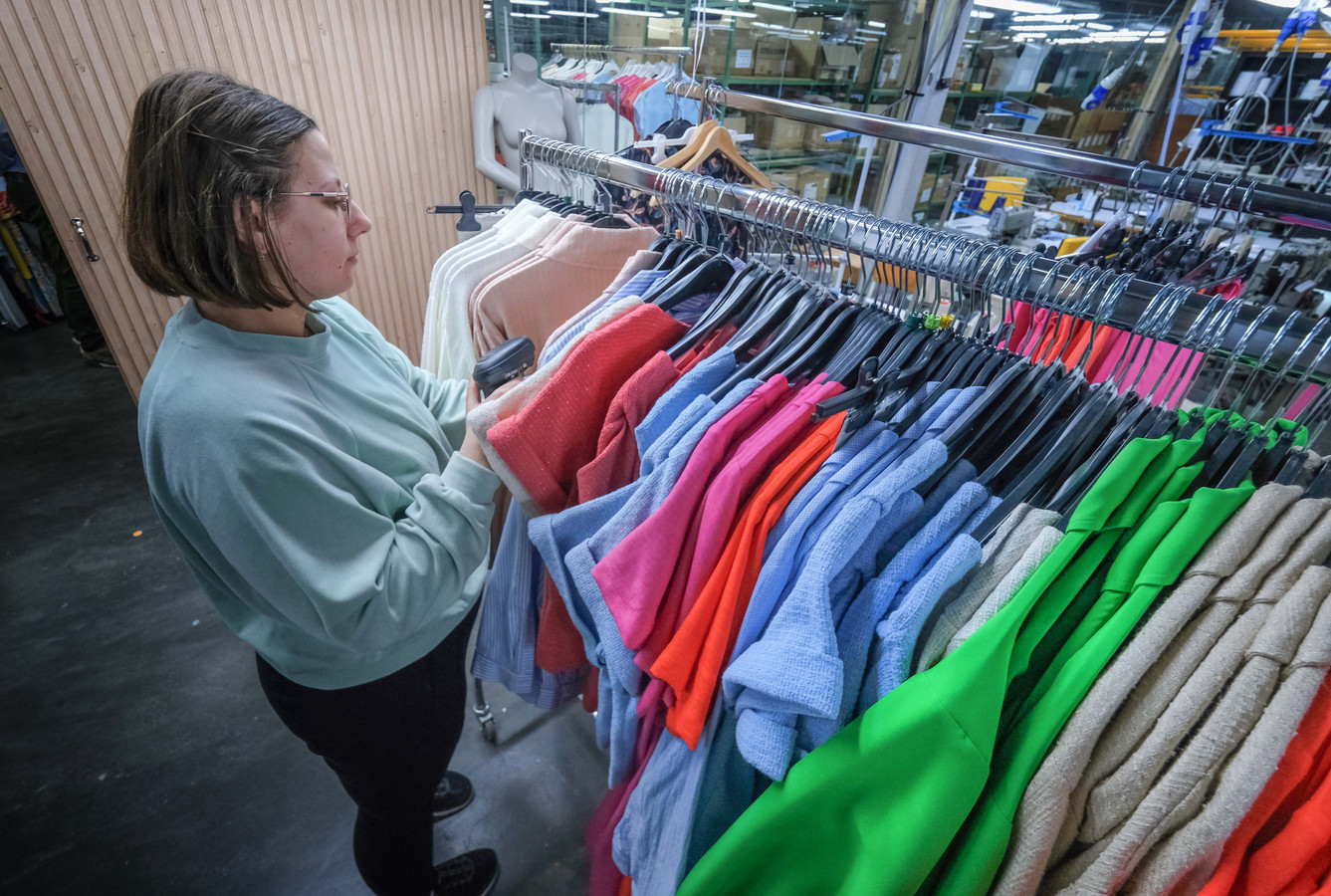FIER OP WEST. Ballière werkt aan Belgische mode uit Waregem: “In deze ...