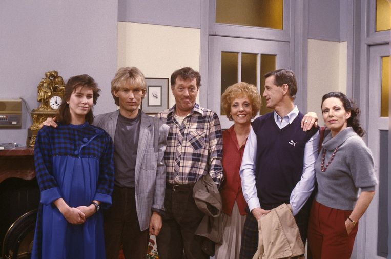 Televisiemoeder van generaties Zeg 'ns Aaa-kijkers Sjoukje Hooymaayer ...