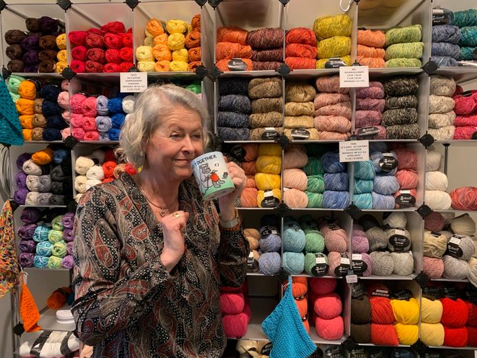 Nancy (54) opende na haar burn-out een wolwinkel en keek niet meer ...