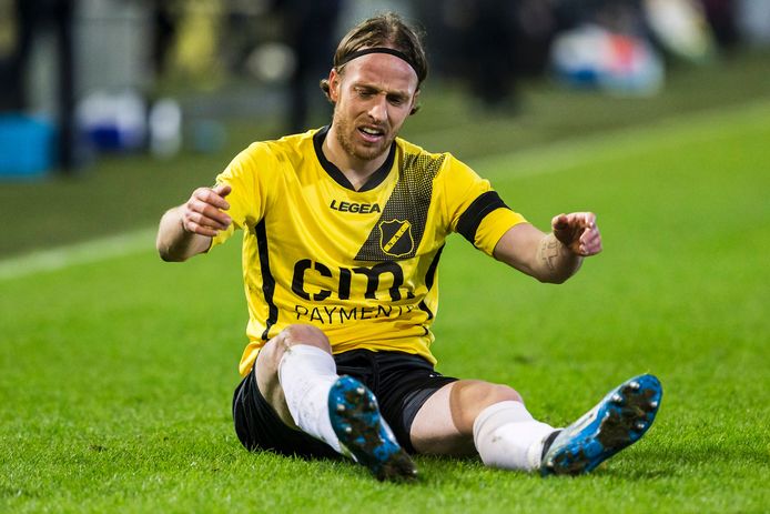 Ronnie Stam beëindigt zijn carrière op 32-jarige leeftijd | NAC ...