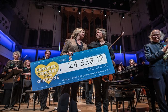 Benefietconcert in Enschede voor Oekraïne levert bijna 25.000 euro op ...