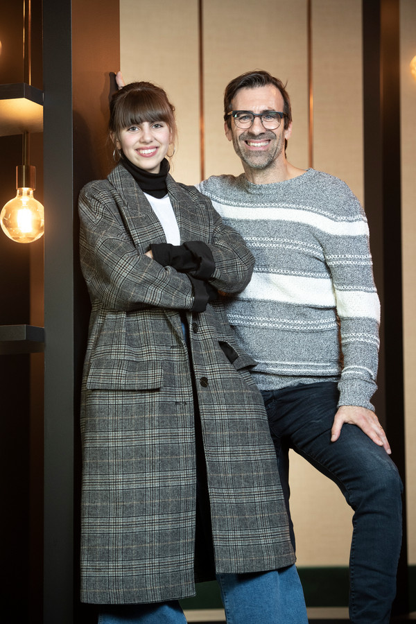 Jan Schepens en dochter Manou spenderen veel tijd samen door hun rol in ...