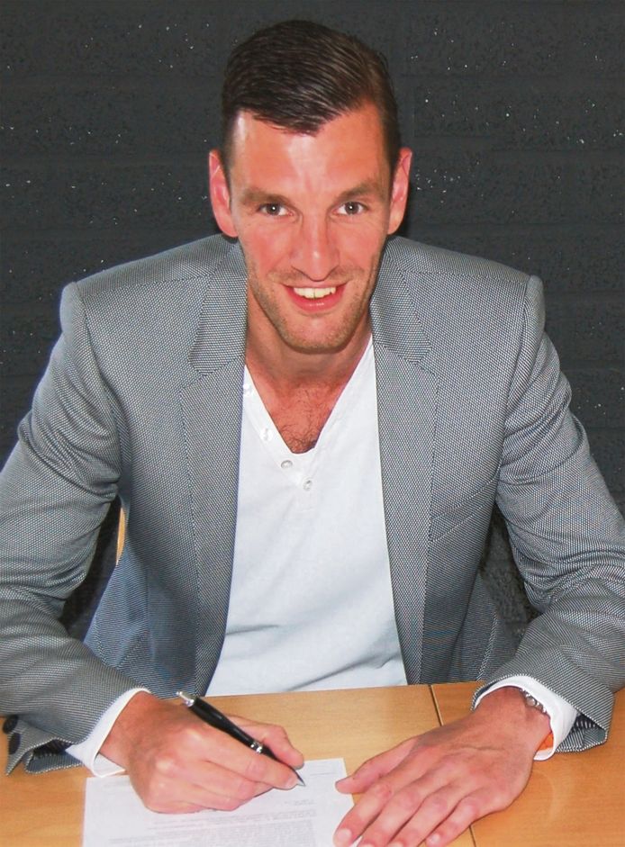 Van der Tol aan het roer bij Witkampers | Amateurvoetbal | destentor.nl