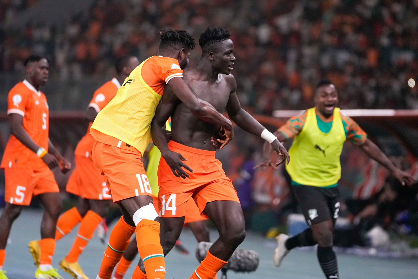 Encore Un Miracle Pour La Côte Divoire Qui Se Hisse Dans Le Dernier