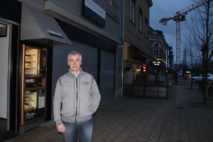 Bakker in clinch met politie | Lokeren | hln.be