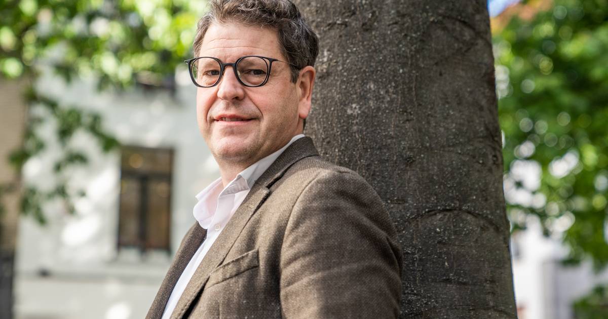 Socialistisch schepen Tom Meeuws (53) neemt ontslag: “Ik stop omdat ik ...