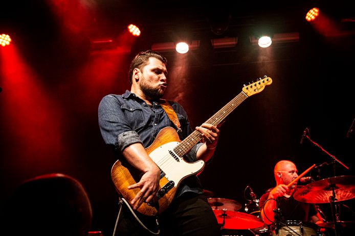 Lierenaar Stef (28) staat plots op plaats 3 van Amerikaanse Blues/Rock ...