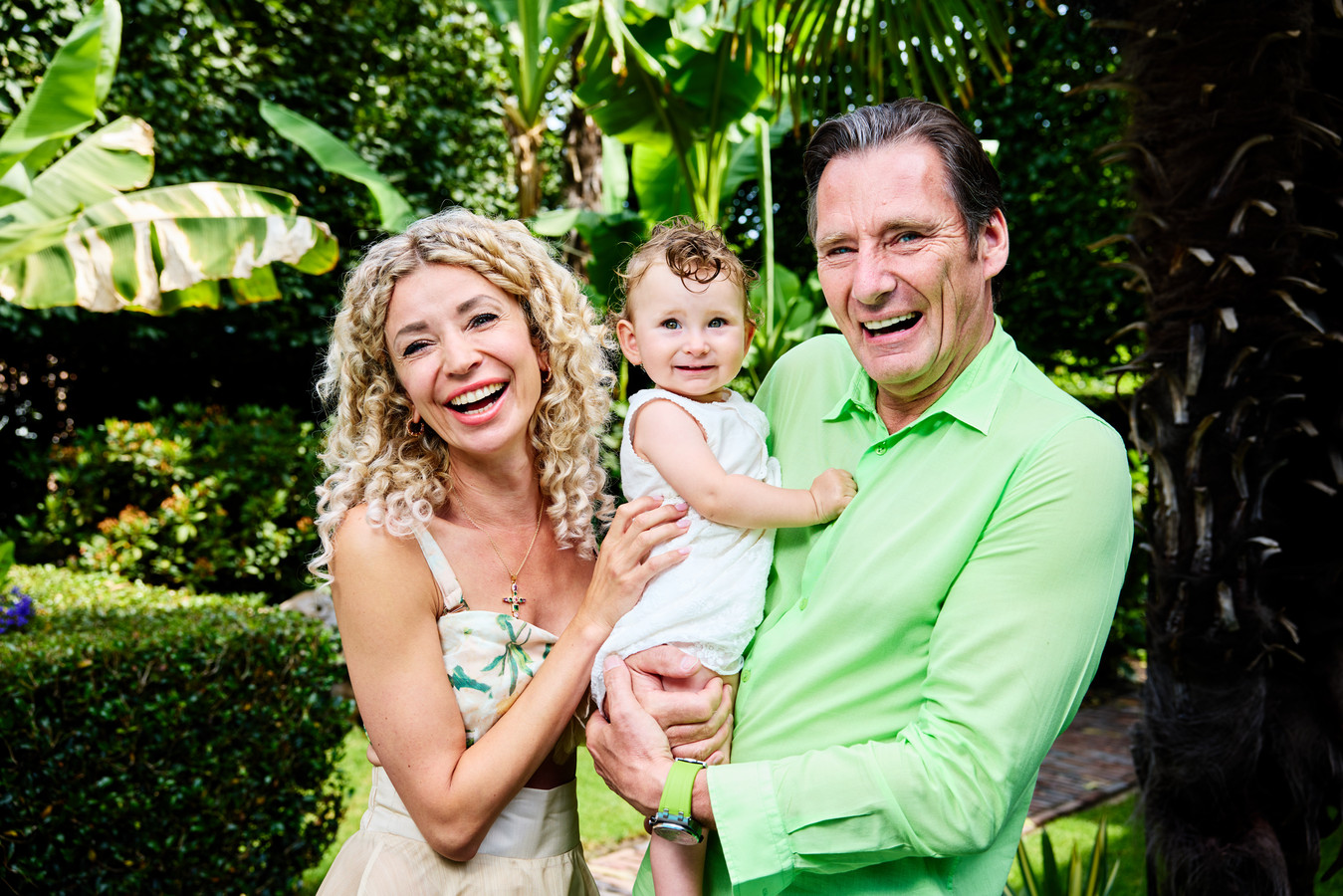 ‘The Sky is the Limit’-sterren Harry en Olga zijn één jaar papa en mama ...