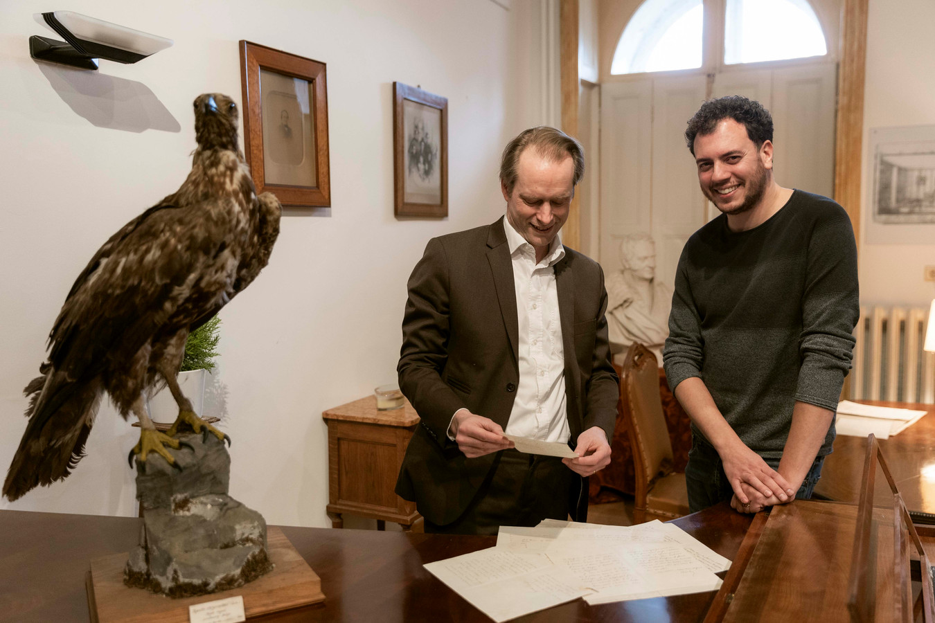 Onze reporter ontdekt meer dan 150 historische brieven uit kasteel ...