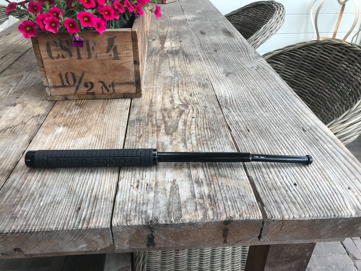 Willem N. (38) sloeg man met ploertendoder op zijn hoofd en moet ...