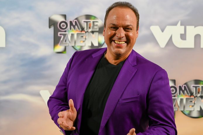 Frans Bauer beleeft gênant moment in Parijs: ‘Geweigerd in winkel van ...