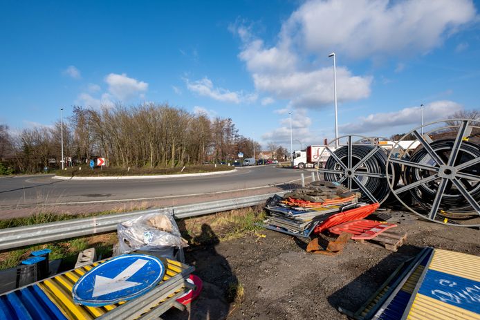 Grondverwervingen voor nieuw rondpunt aan Fabiola lopen nog: “Werken ...