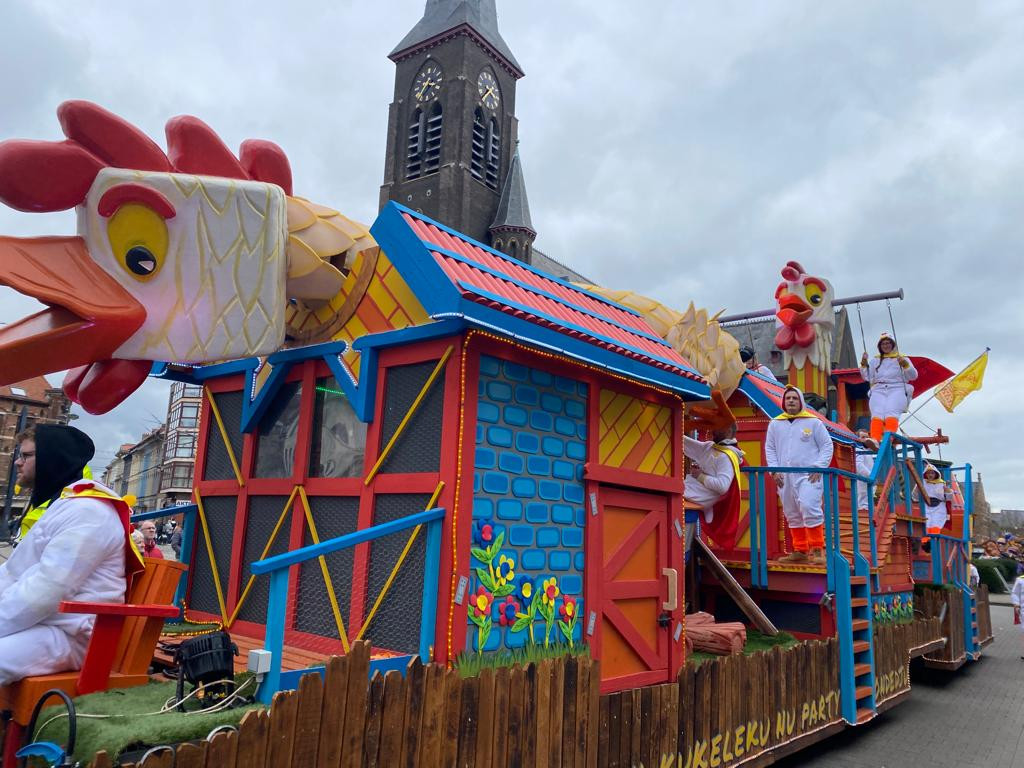 IN BEELD: 36ste Karnavalstoet trekt door Ledeberg: “Het wordt een ...