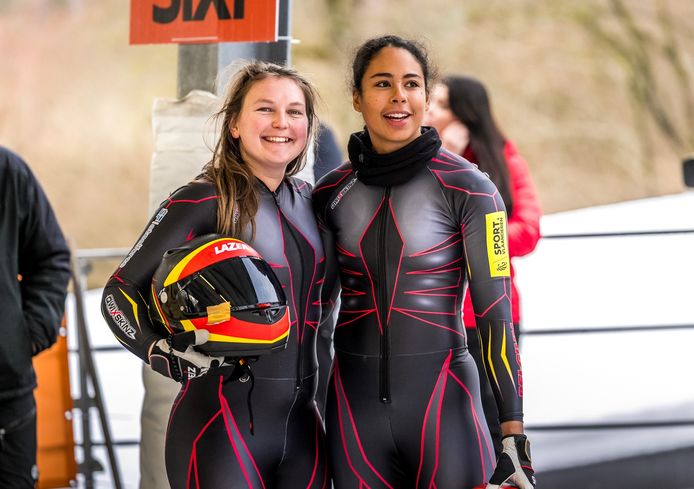 Jïenity (23) haalt meteen goud tijdens eerste race met bobslee: “Totaal niet verwacht” | Sint ...