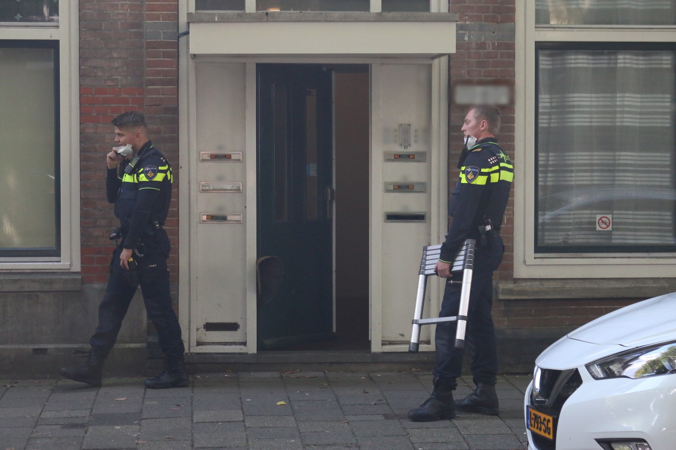 Overleden persoon aangetroffen na stankoverlast in woning aan Nieuwe ... Overleden persoon aangetroffen na stankoverlast in woning aan Nieuwe ...