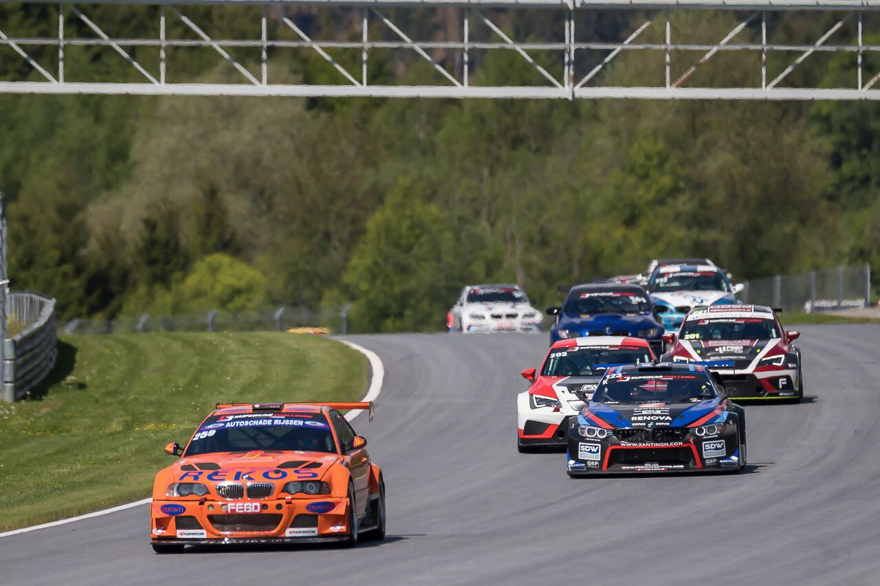 Knappe prestatie BS Racing Team in Oostenrijk | Foto | tubantia.nl
