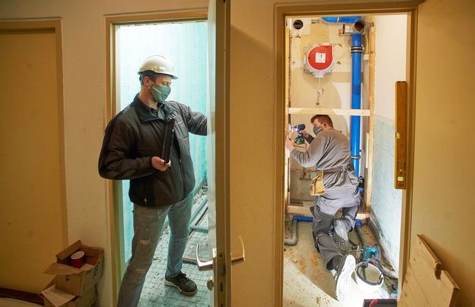 Megaklus in Flatwijk Uden: 432 nieuwe badkamers en toiletten | Uden ...