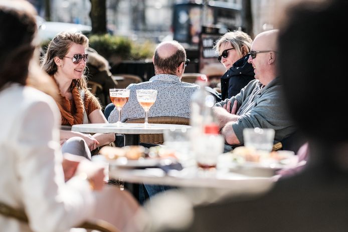 WEERBERICHT. Opnieuw een zonovergoten weekend: temperaturen tot 25 ...