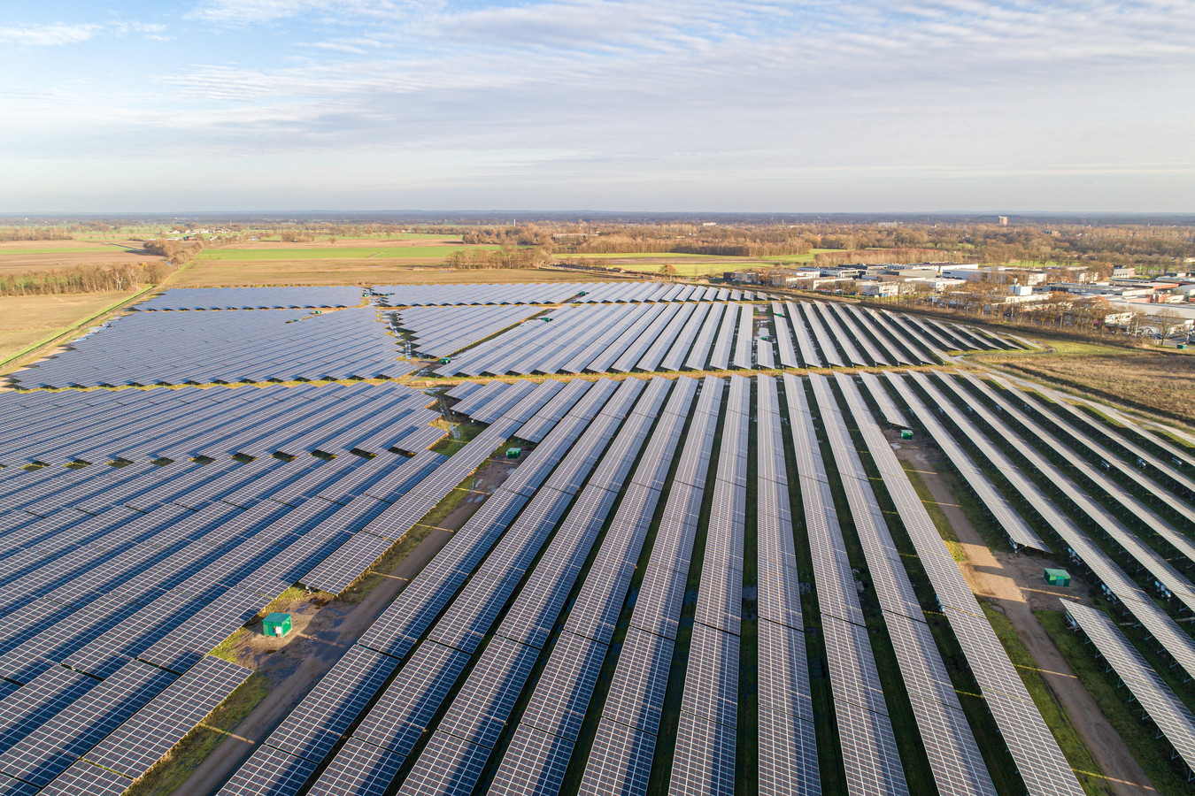 Nog even afwachten of alle in Terneuzen geplande zonneparken wel komen ...