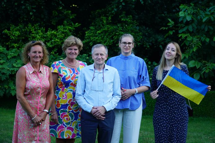 Rotaryclub koopt medisch materiaal voor oorlogsslachtoffers | Sint ...
