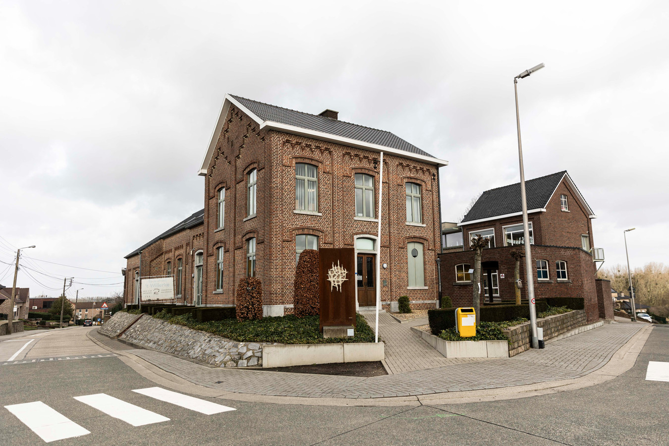 HUIZENJACHT. Waltwilder, een hecht dorpje waar natuur én stad nooit ver ...