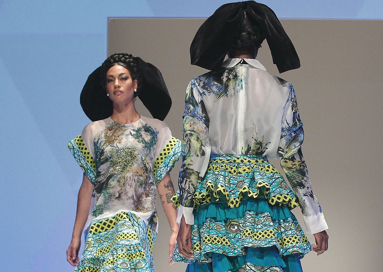 Vlisco wil beter gaan inspelen op wensen Afrikaanse markt | Foto | AD.nl