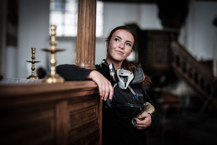 Kunstenares Rosalie de Graaf uit Doesburg te zien in ‘Dream School’: ‘Niet veel ouder dan ...