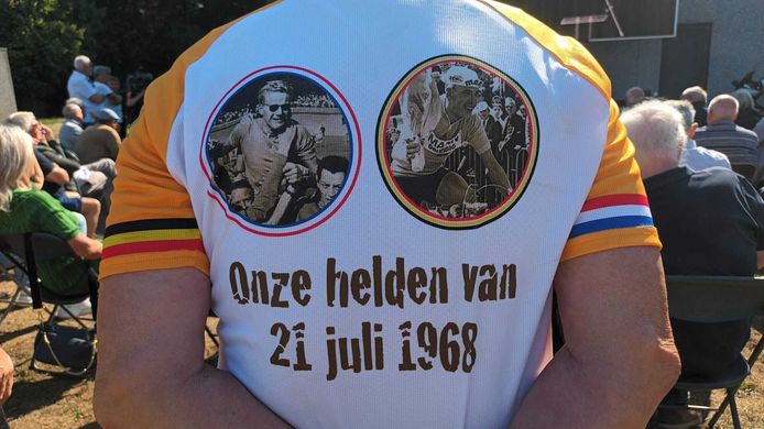 Afscheid van wielerlegende Herman Vanspringel: Eddy Merckx aangekomen ...