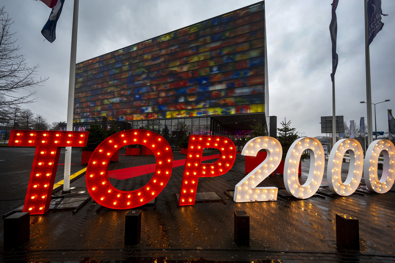 Npo Radio 2 Breidt Top 2000 Eenmalig Uit Met 500 Extra Nummers Foto