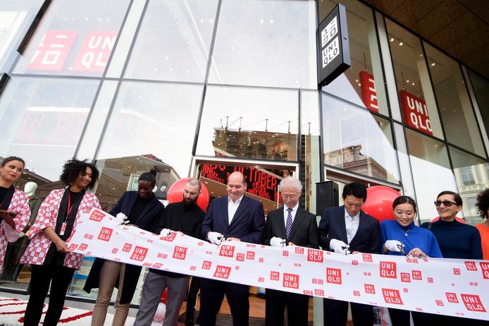 Le premier magasin Uniqlo à Bruxelles a ouvert ses portes | Tendances ...