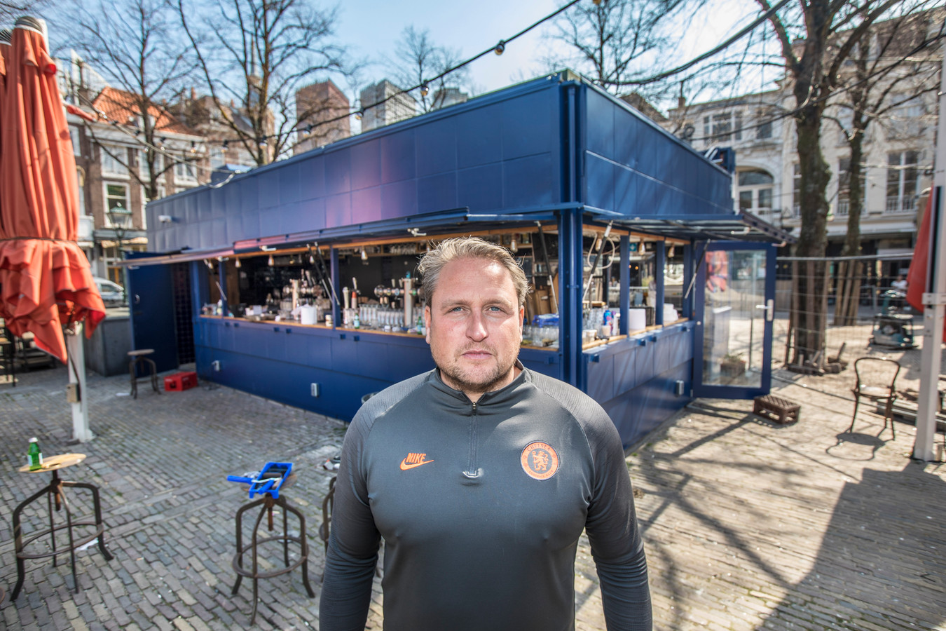 Eigenaar Haagse horecatent na uit de hand gelopen ‘coronafeest’: ‘Ik ...