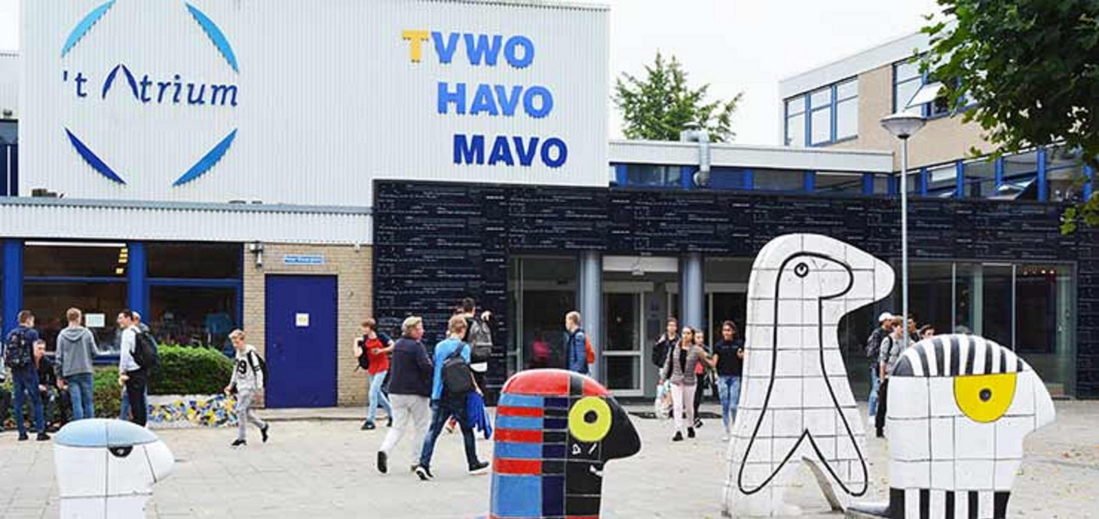 't Atrium trekt veel nieuwe brugklassers | Foto | AD.nl